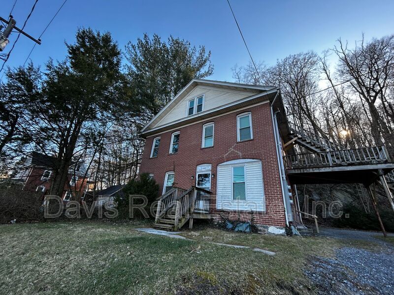 155 N Fairview St Unit 2, Lock Haven, PA 17745 - Condo for Rent in Lock ...