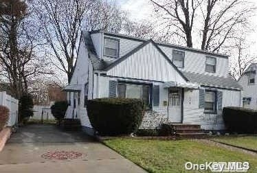 731 Union Dr Unit 2nd FL, Uniondale, NY 11553 - Room for Rent in ...