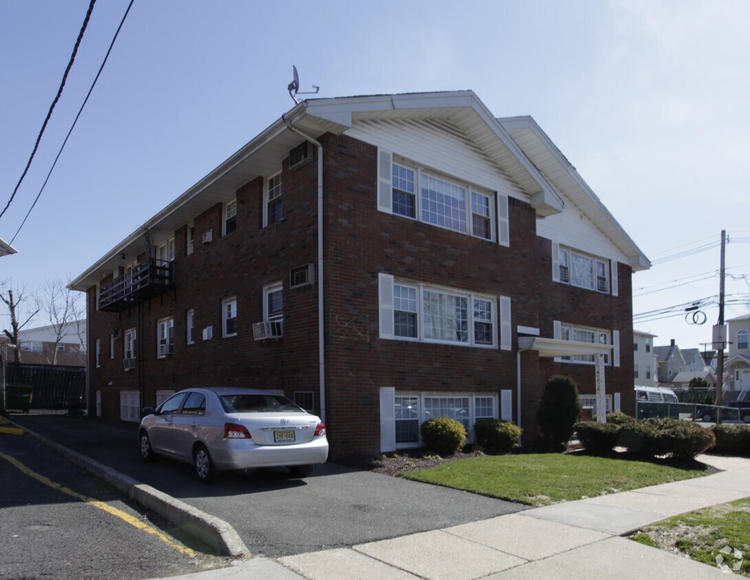 370 Williamson St, Elizabeth, NJ 07202 - 370 Williamson St Elizabeth, NJ 07202 | Apartments.com