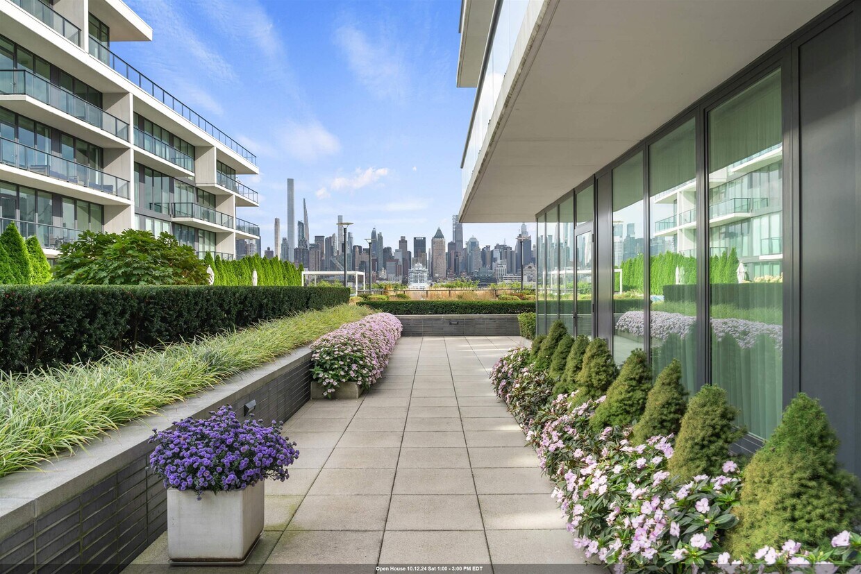 1200 Ave at Port Imperial Unit 315, Weehawken Township, NJ 07086 ...