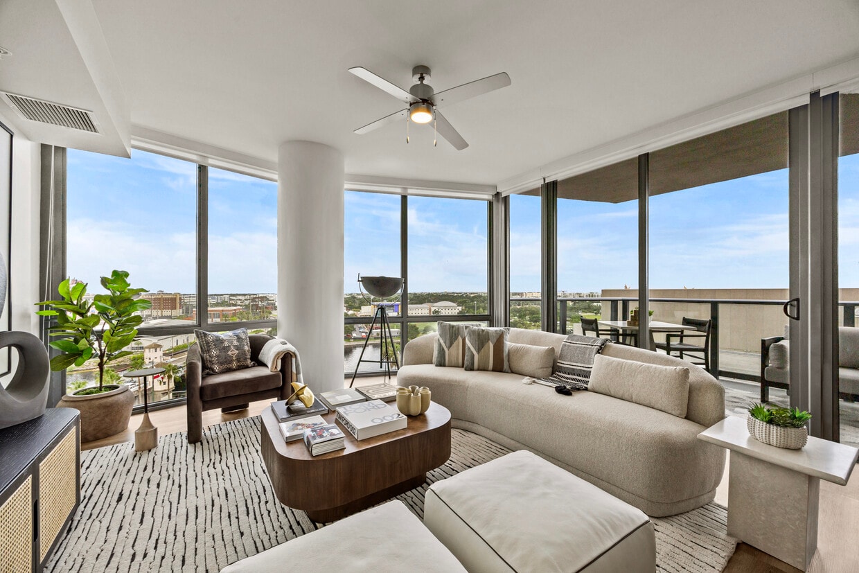 AER APARTMENTS - 300 W Tyler St Tampa, FL 33602 | Apartments.com