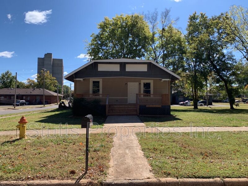 401 W Mobile St, Florence, AL 35630 - House Rental in Florence, AL ...