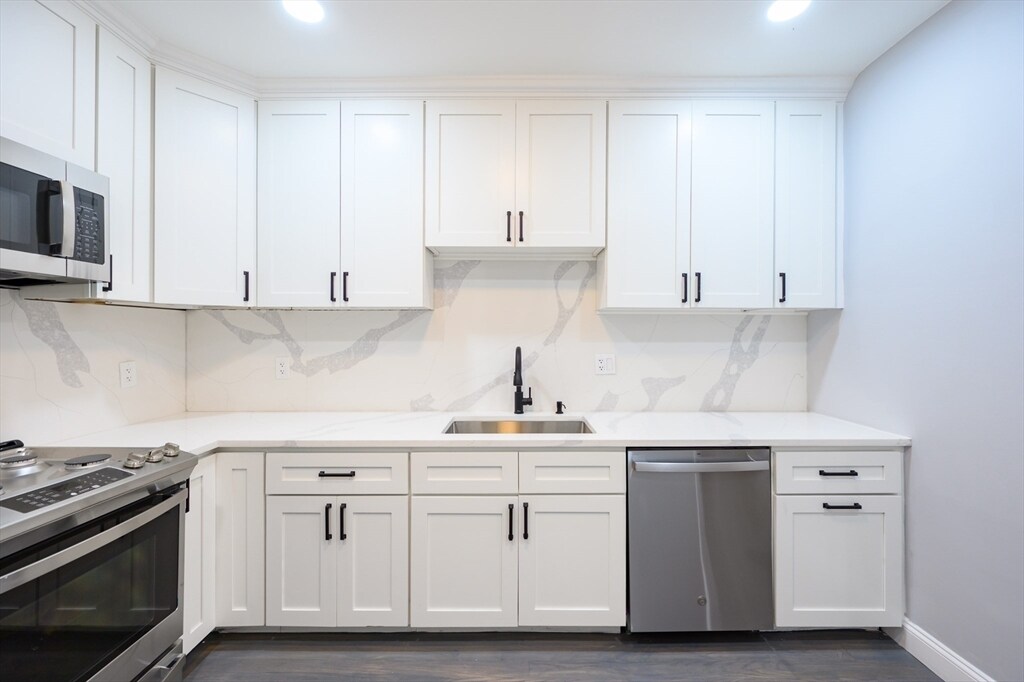 9 Jenkins St Unit 1, Boston, MA 02127 - 9 Jenkins St Boston, MA 02127 ...