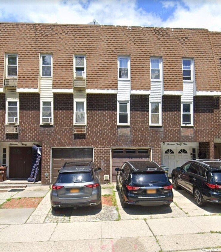 13-35-35 Bell Blvd Unit 3, Queens, NY 11360 - Room for Rent in Queens ...