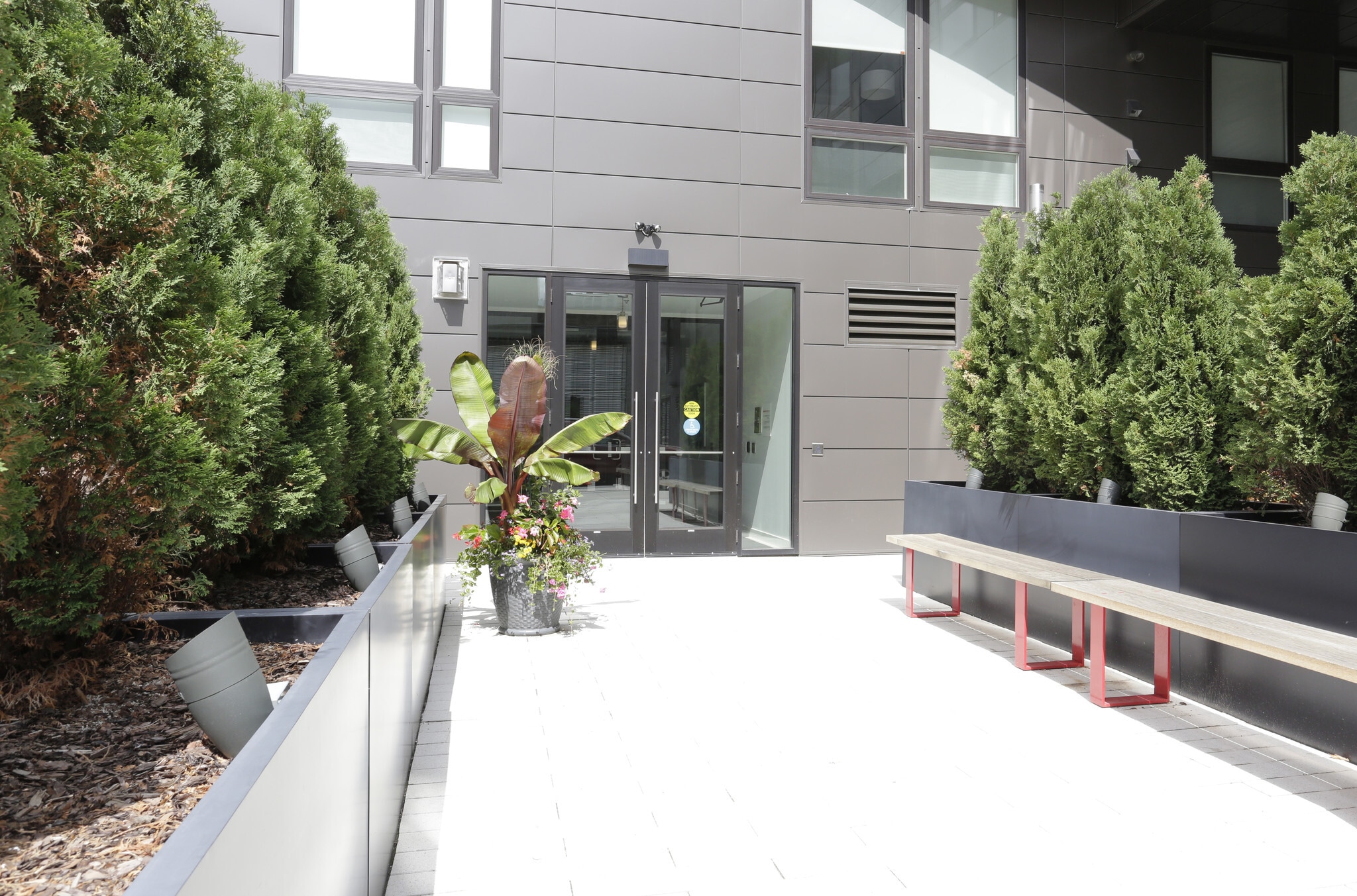 Phoenix North Loop - 915 Washington Ave N Minneapolis, MN 55401 ...