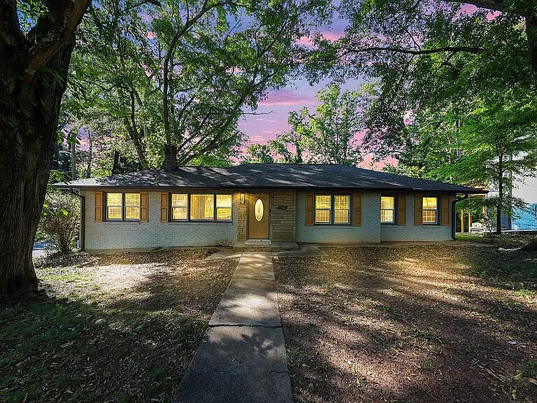 1184 Cascade Rd, Atlanta, GA 30311 | Apartments.com