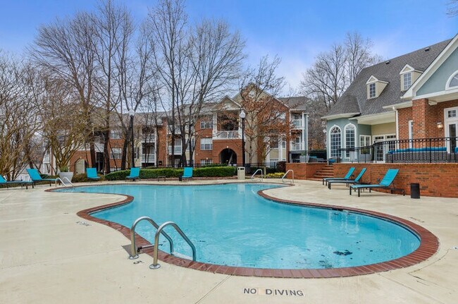Cortland Olde Raleigh Apartments - 4000-4113 Grand Manor Ct Raleigh, NC ...