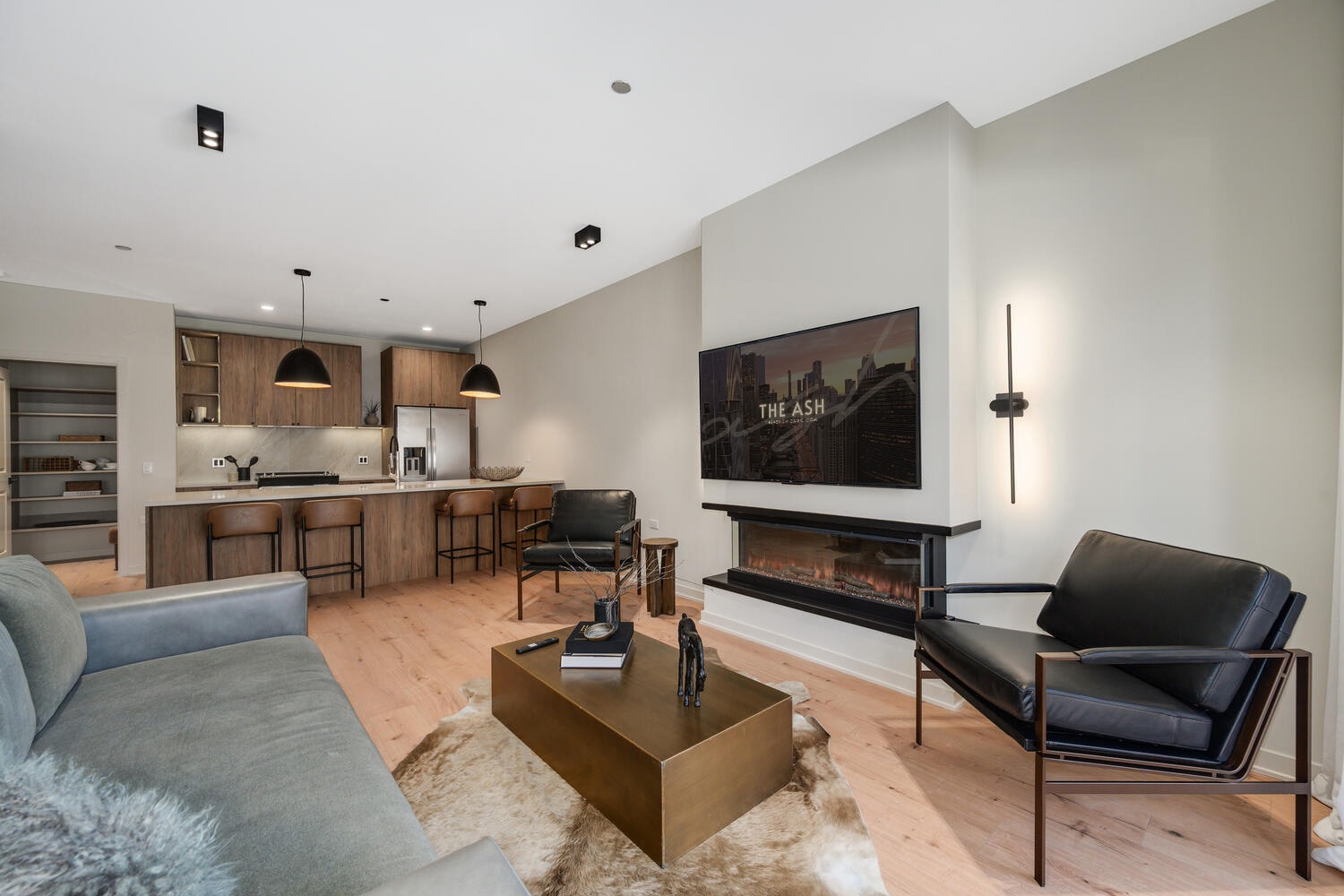The Ash - 1235-1257 N Ashland Ave Chicago, IL 60622 | Apartments.com