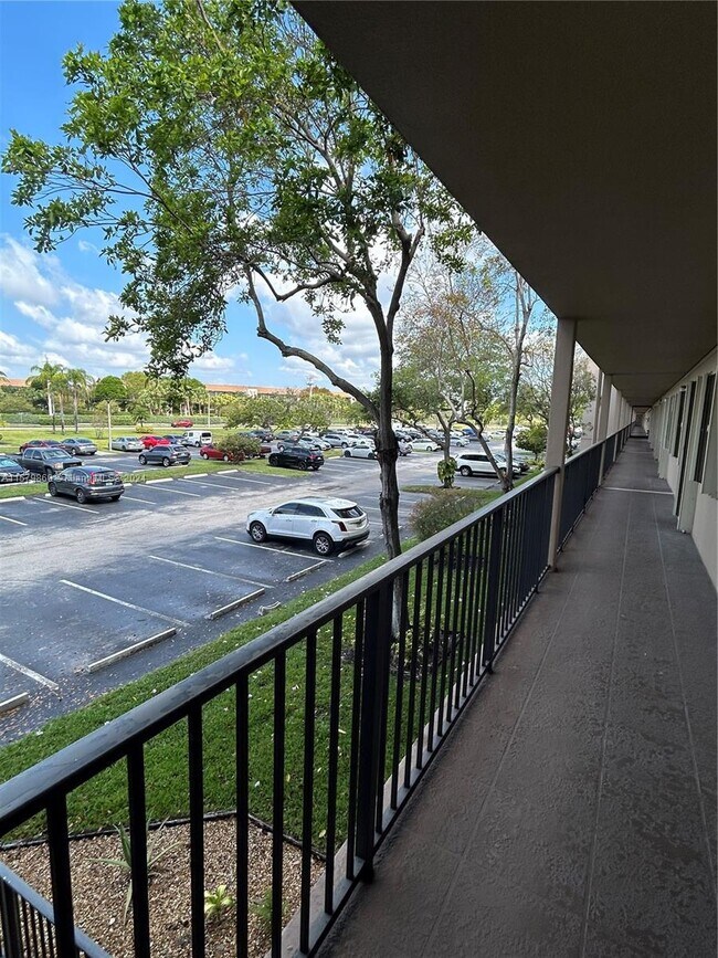 551 SW 135Th Ave Unit 217B, Pembroke Pines, FL 33027 - Condo for Rent ...