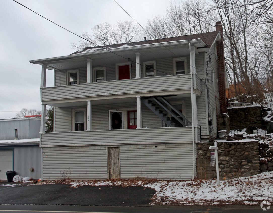 182 Prospect St, Naugatuck, CT 06770 - 182 Prospect St Naugatuck, CT ...
