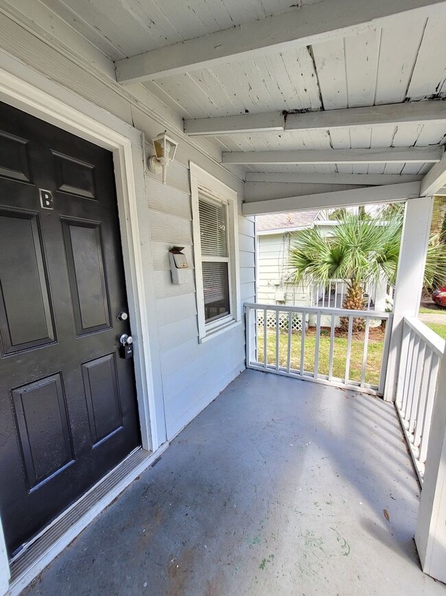 1007 N J St Unit B, Pensacola, FL 32501 - Room for Rent in Pensacola ...