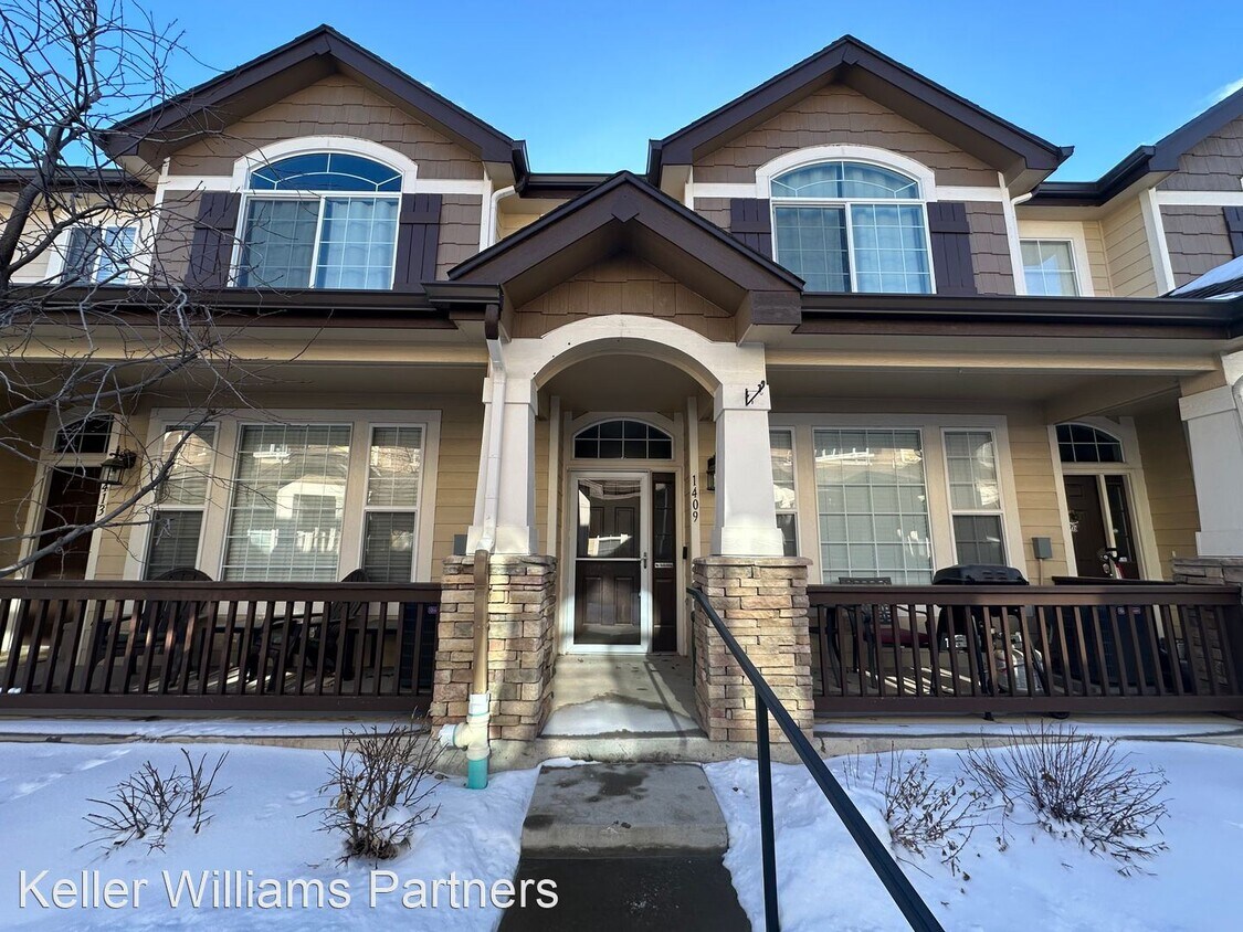 1409 Royal Troon Dr, Castle Rock, CO 80104 - House Rental in Castle ...