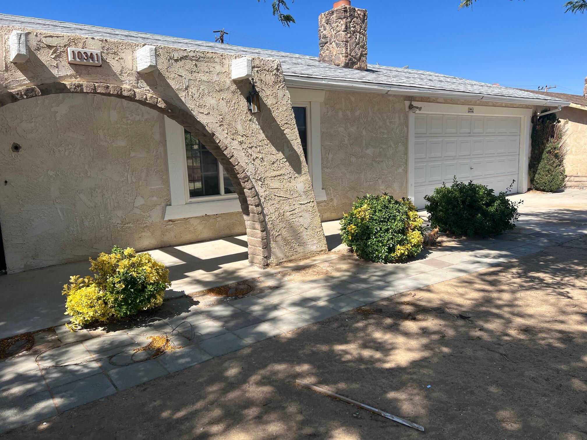 10341 N Loop Blvd, California City, CA 93505 - House Rental in ...