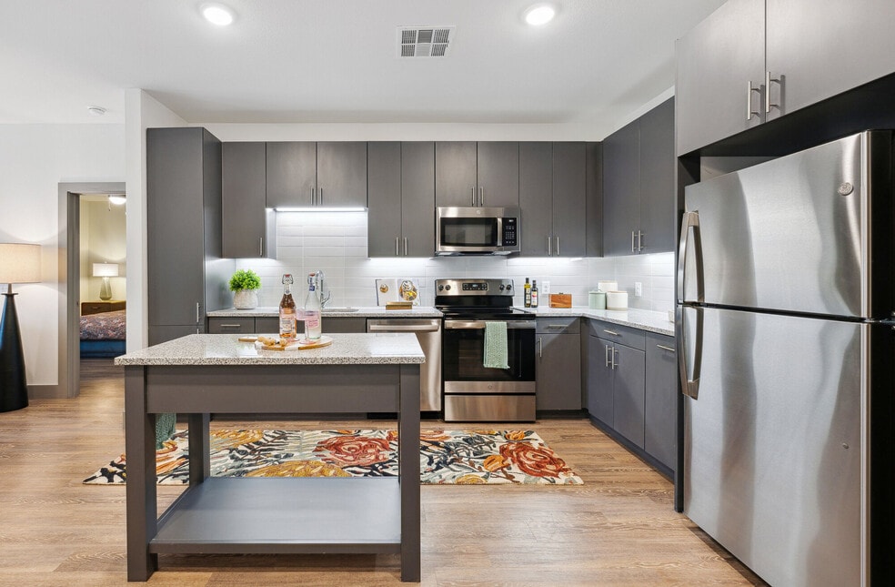 The Classen - 2200 N Classen Blvd Oklahoma City, OK 73106 | Apartments.com