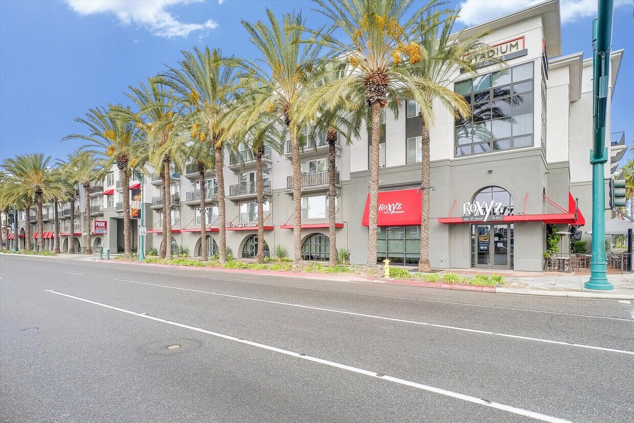 1801 E Katella Ave Unit 3043, Anaheim, CA 92805 - Condo for Rent in ...