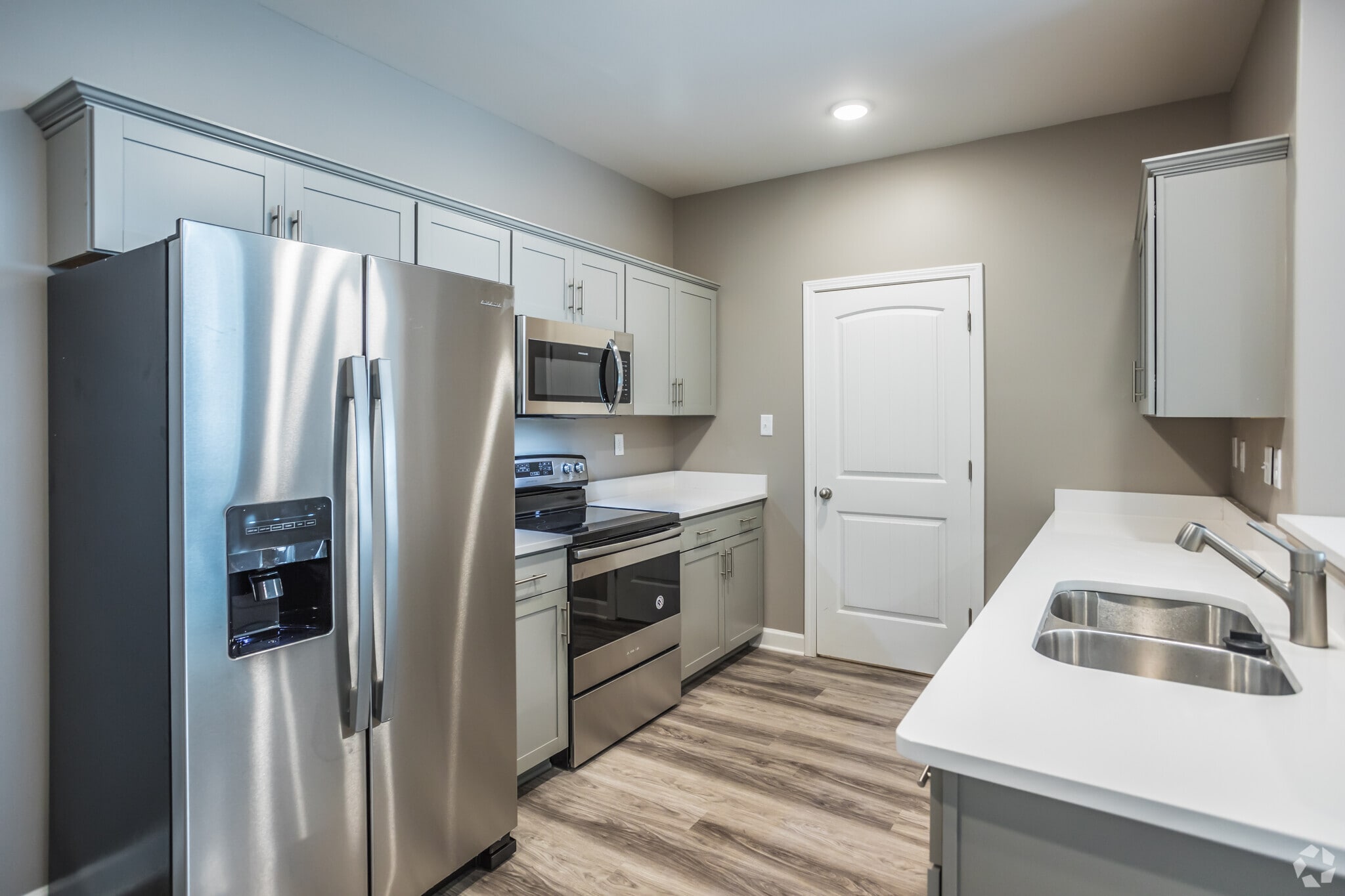 Goodman Manor Apartments - 9455 Goodman Rd Olive Branch, MS 38654 ...