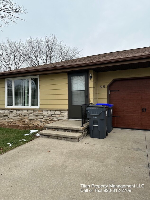 1248 Primrose Ln, Neenah, WI 54956 - Townhome Rentals in Neenah WI ...