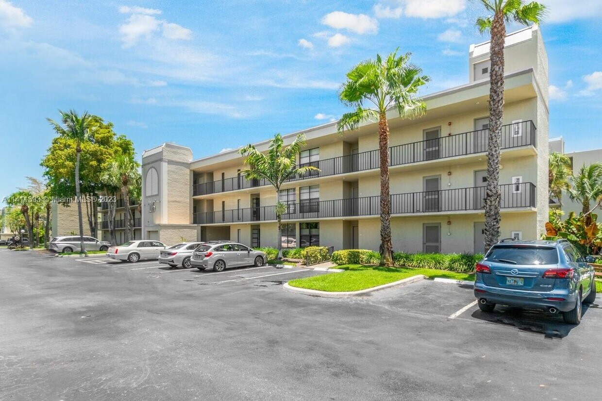 16 Royal Palm Way Unit 2020, Boca Raton, FL 33432 - Condo for Rent in ...