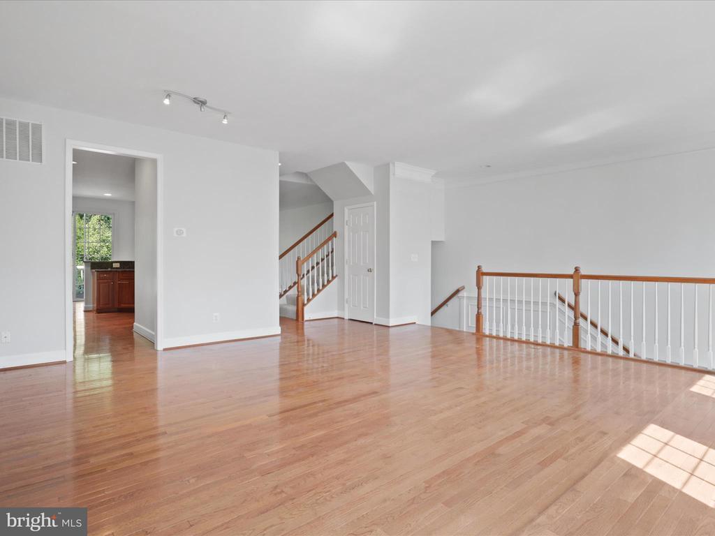 14505 Crossfield Way, Woodbridge, VA 22191 - Townhome Rentals in ...