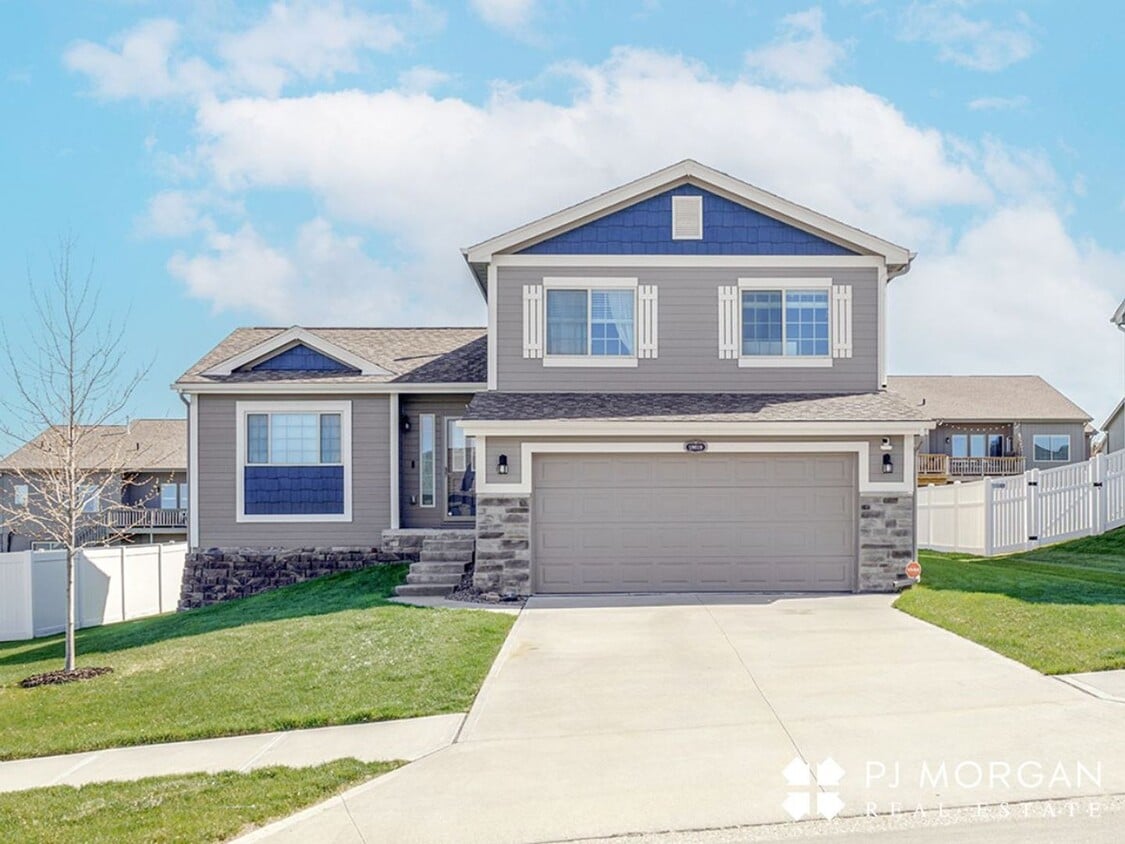 16619 Hanover St, Bennington, NE 68007 - House Rental in Bennington, NE ...