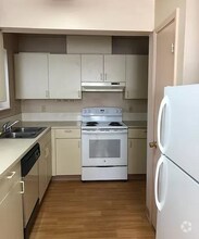 Pullman Halls Apartments for Rent with High Ceilings - Pullman, WA ...