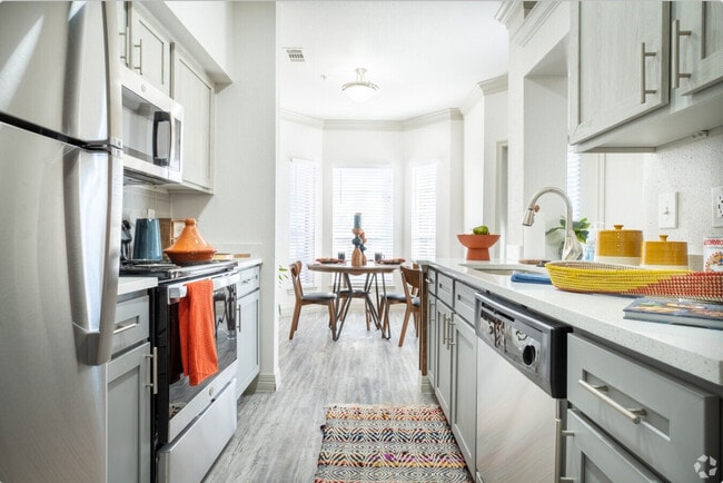 Enclave at La Frontera - 2800 La Frontera Blvd Round Rock, TX ...