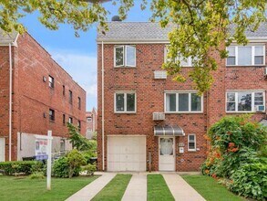 Flushing Manor Apartments for Rent - Queens, NY - Updated Today ...