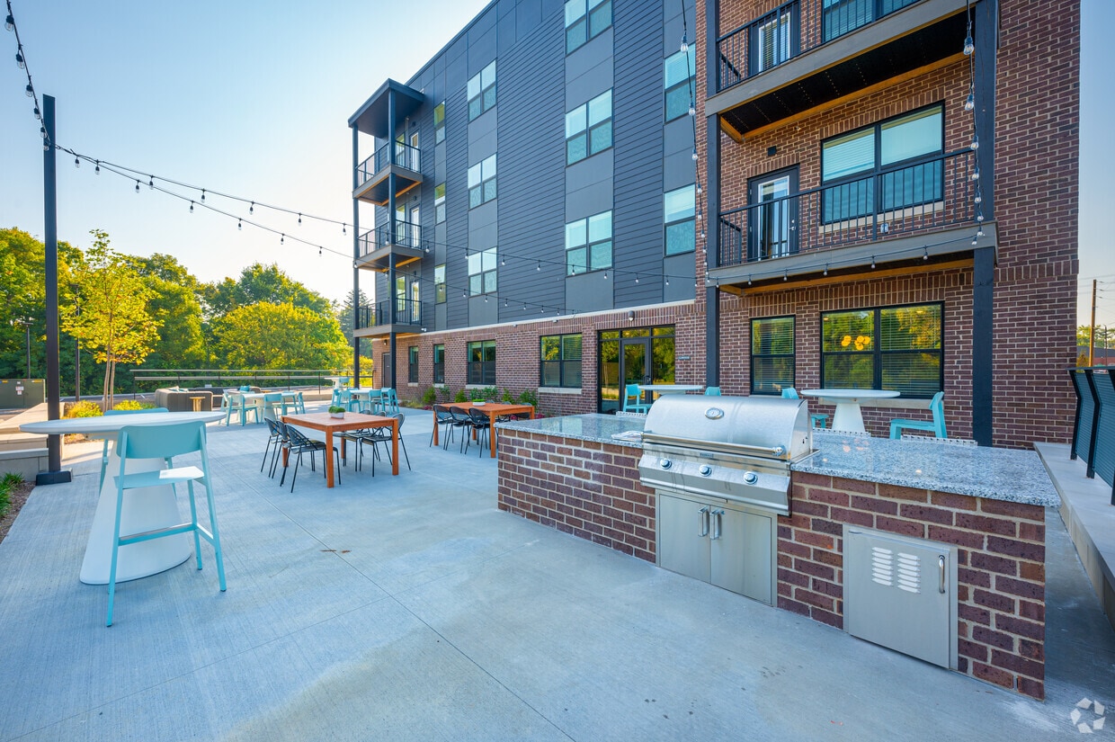 The Jacob - 2110 E Southport Rd Indianapolis, IN 46227 | Apartments.com