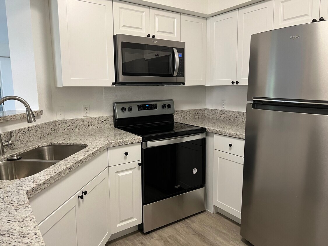 2420 NW 33rd St Unit 1001, Oakland Park, FL 33309 - Condo for Rent in ...