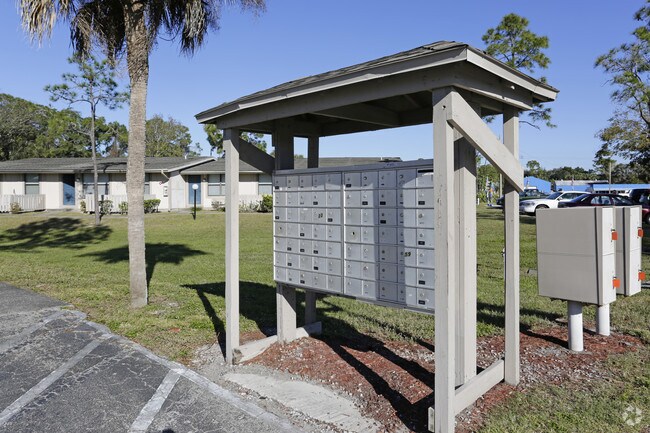 Windrush Apartments Apartments - 13971 Windrush Ct North Fort Myers, FL ...