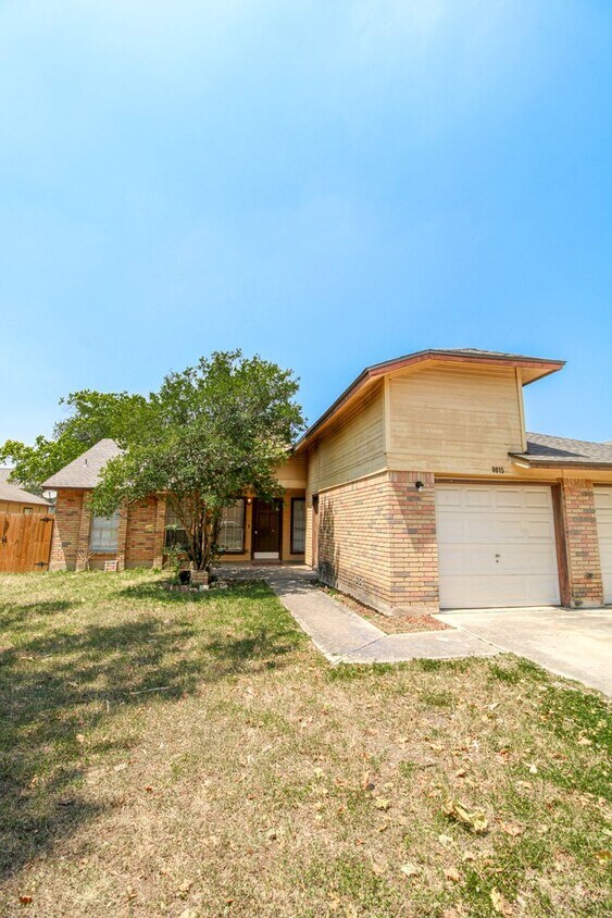 9815 Ardash Ln, San Antonio, TX 78250 - House Rental in San Antonio, TX ...