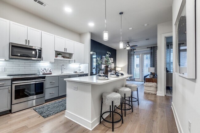 Westvale Rentals in Roanoke at 1000 Cannon Pky Roanoke, TX | Apartments.com