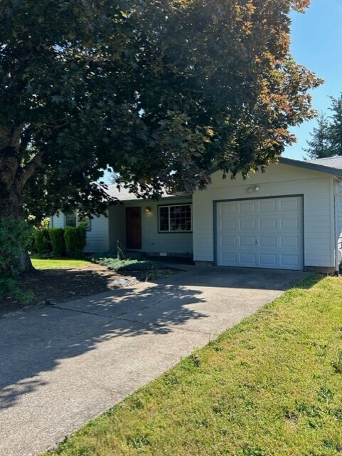 108 Gentle Ave E, Monmouth, OR 97361 - House Rental in Monmouth, OR ...