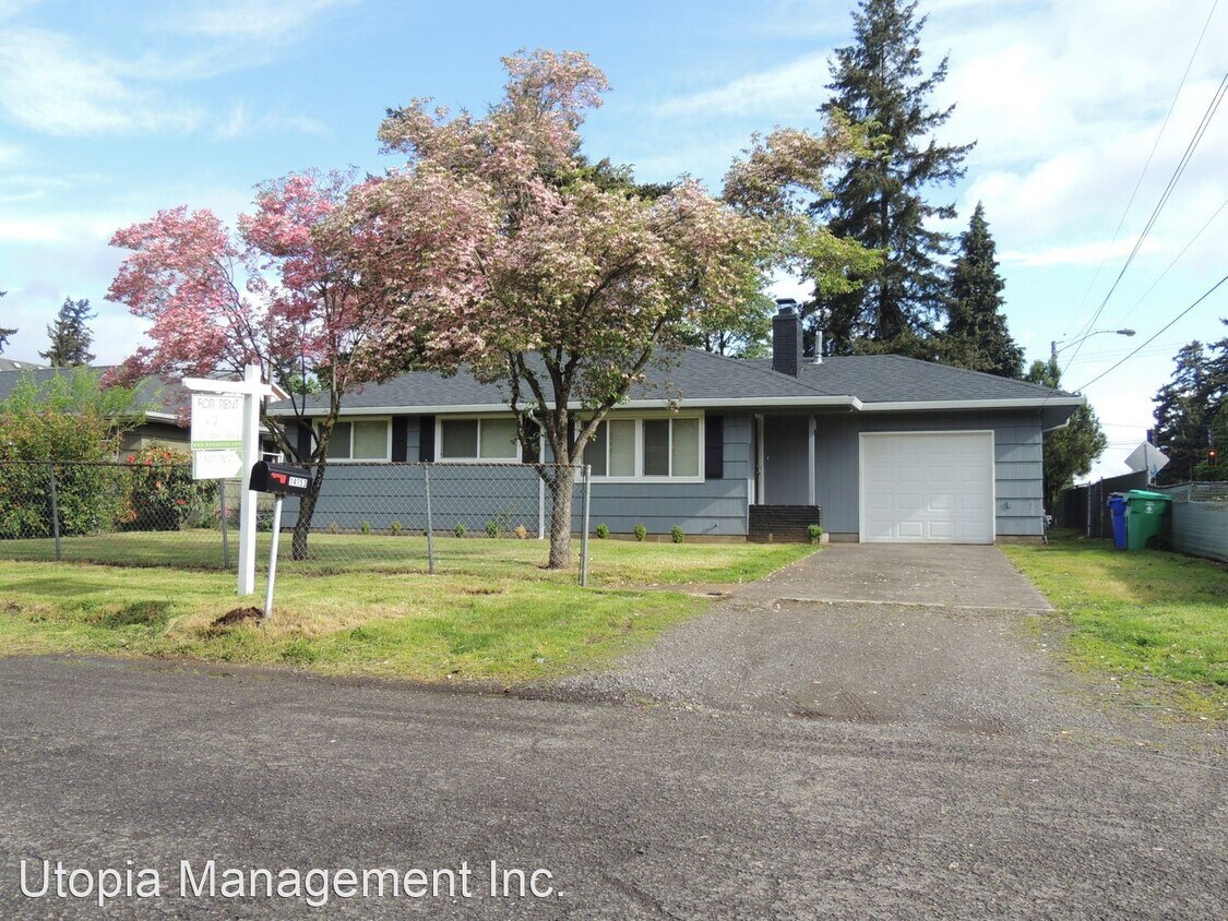 14753 SE Rhine St, Portland, OR 97236 - House Rental in Portland, OR ...