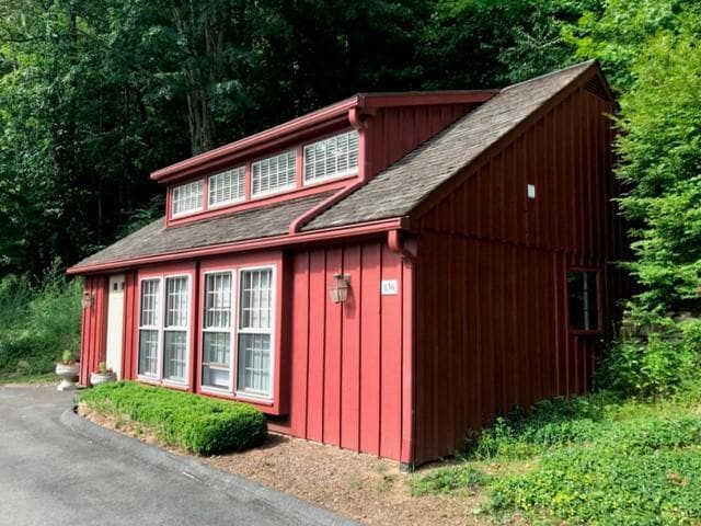 136 W Main St, Chester, CT 06412 - House Rental in Chester, CT ...