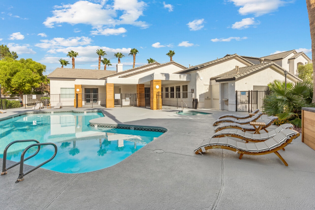 The Solena Apartments - 4249 N Commerce St North Las Vegas, NV 89032 ...