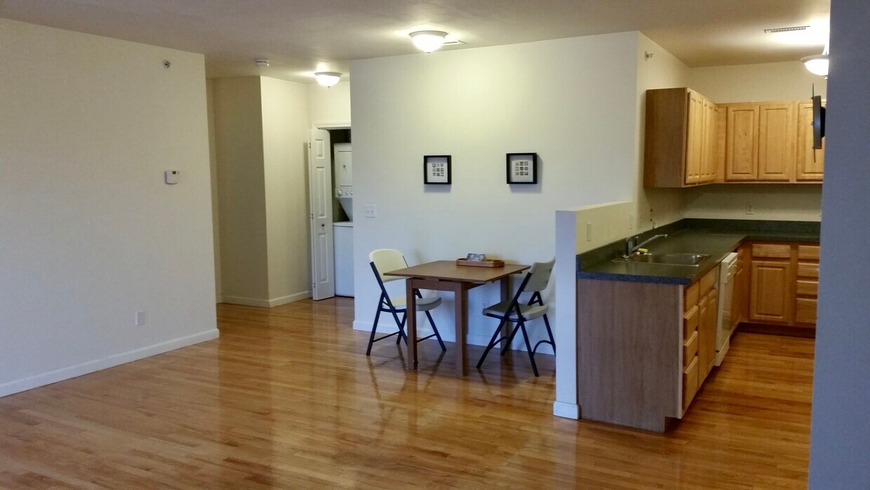 84 Aborn St Unit 1403, Peabody, MA 01960 - Condo for Rent in Peabody ...