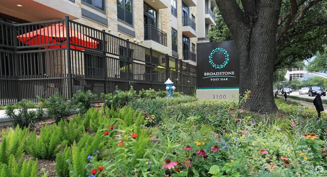 Broadstone Post Oak Apartments - Houston, TX | Apartments.com