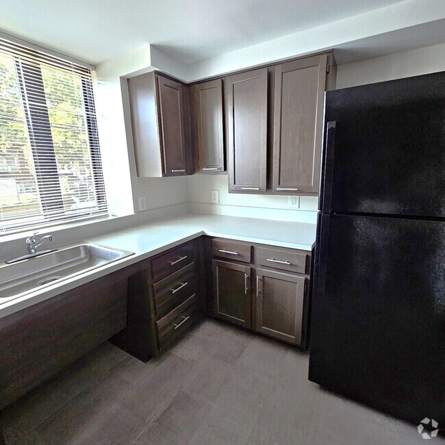 Juniata Park-Feltonville Apartments for Rent with a Walk-In Closet ...