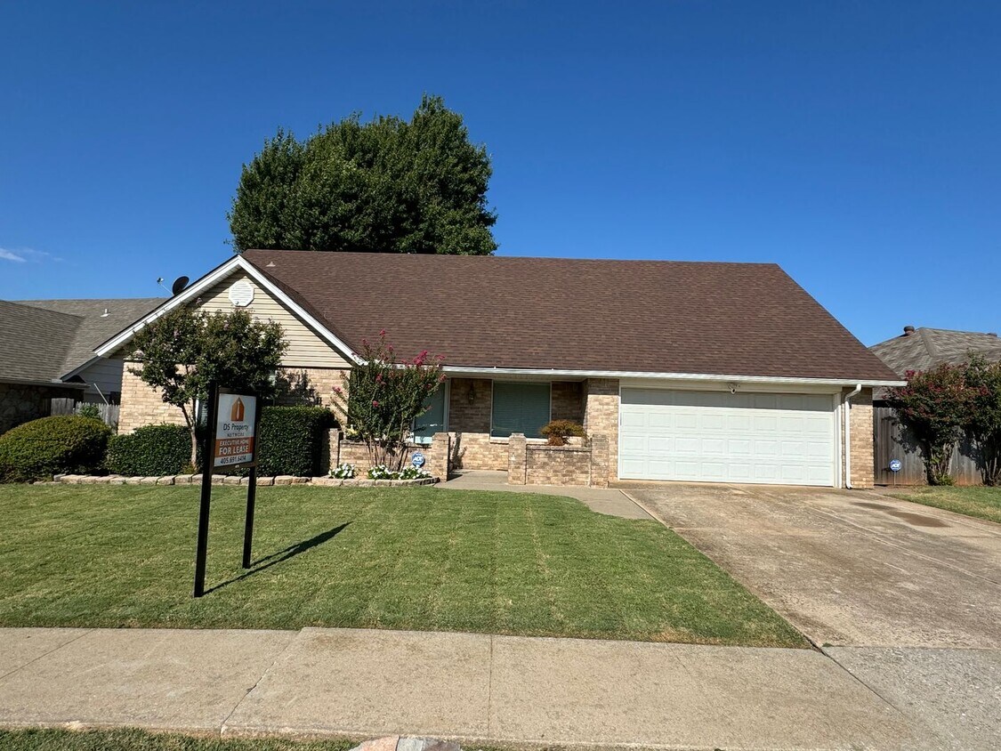 11605 Mackel Dr, Oklahoma City, OK 73170 - House Rental in Oklahoma ...