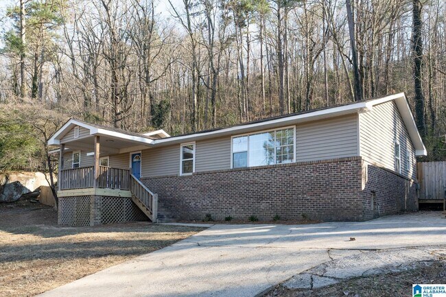 865 Delcris Dr, Birmingham, AL 35226 - House Rental in Birmingham, AL | Apartments.com