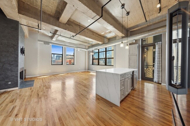 758 N Larrabee St Unit 624, Chicago, IL 60654 - Condo for Rent in ...
