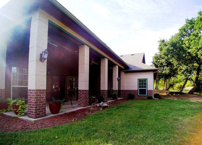 Cobblestone Manor Senior Apartments Apartments - Fort Worth, TX ...