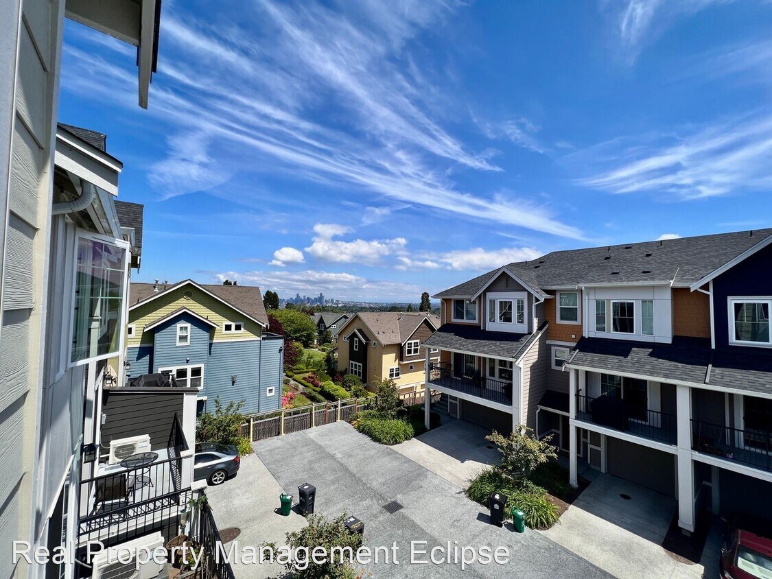 3280 SW Graham St, Seattle, WA 98126 - House Rental in Seattle, WA ...