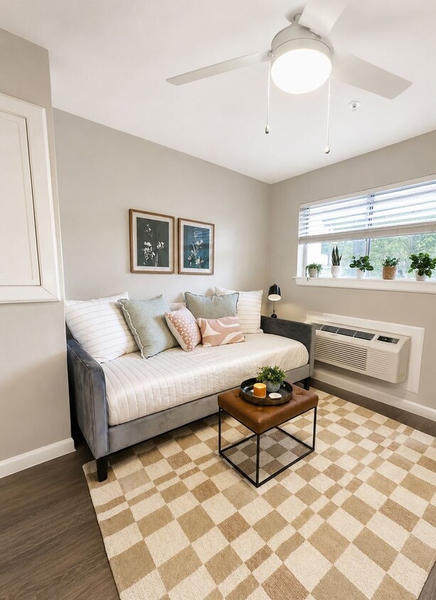 Hedge Apartments - 8300 N Interstate 35 Austin, TX 78753 | Apartments.com