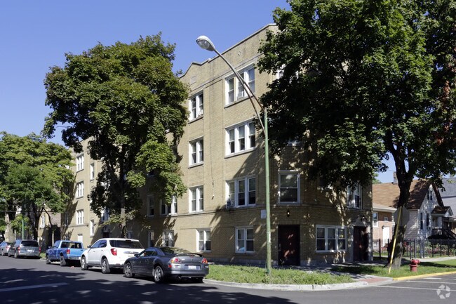 Belmont Cragin Apartments - Chicago, IL | Apartments.com