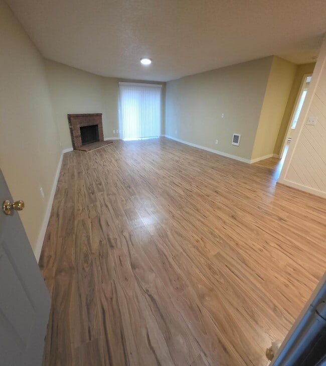 Apartments for Rent with Hardwood Floors in Johnson City OR - Page 10 ...