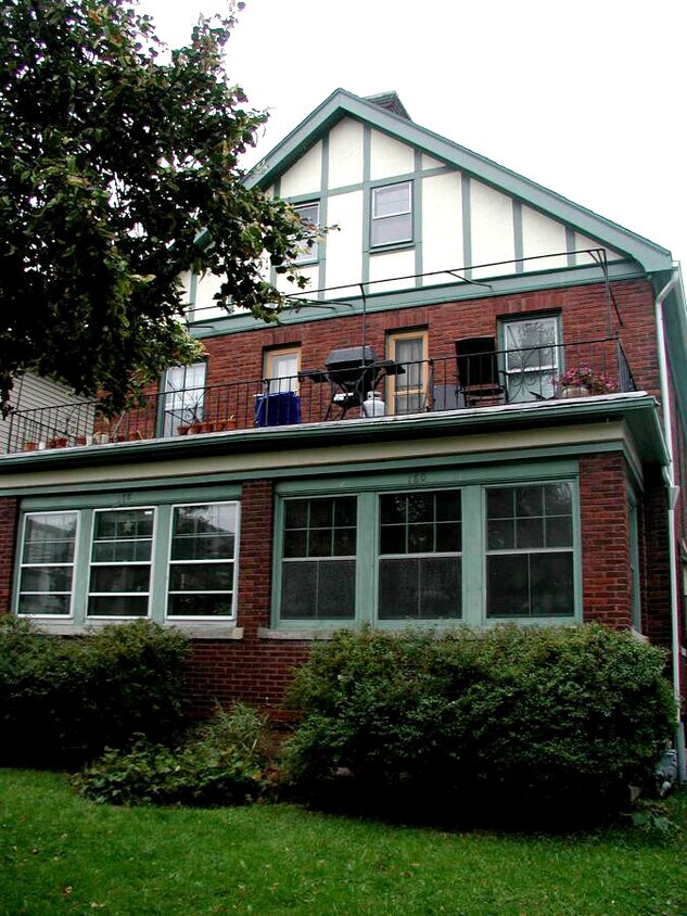 180 Claremont Ave, Buffalo, NY 14222 - Townhome Rentals in Buffalo NY ...