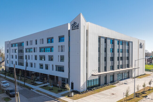 Global Houston - Apartments in Houston, TX | Apartments.com
