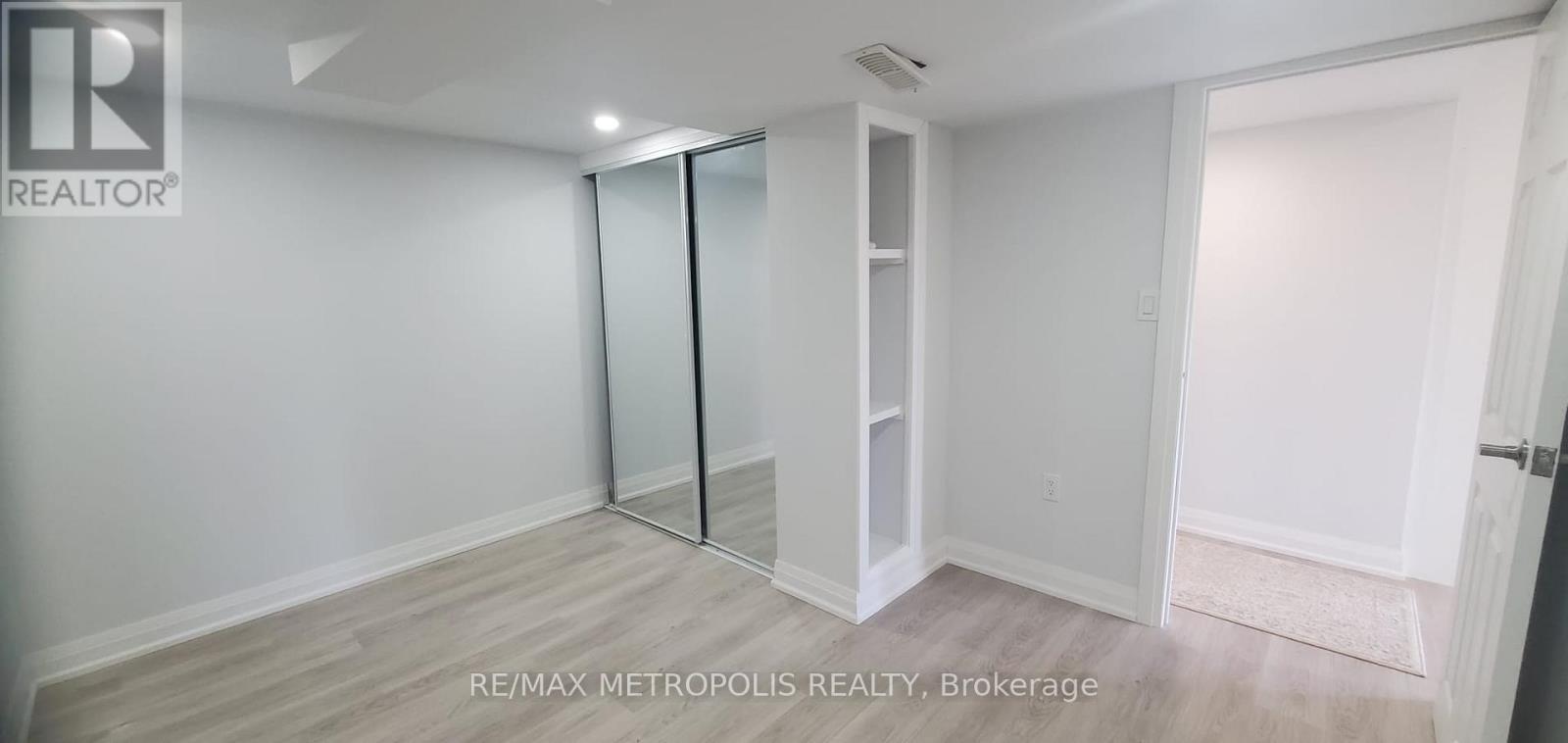 37 Bill Guy Dr, Georgina, ON L4P 0H9 - House for Rent in Georgina, ON ...